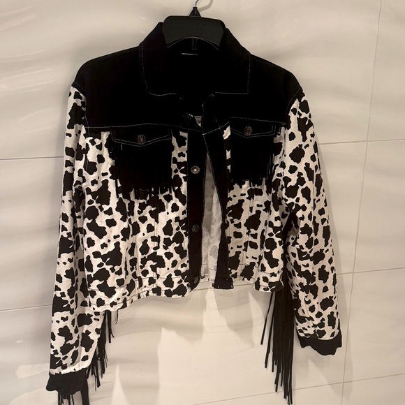 Jackets & Coats | Western Chic Fringe Jacket Cowgirl Cow Print Sz Large ...